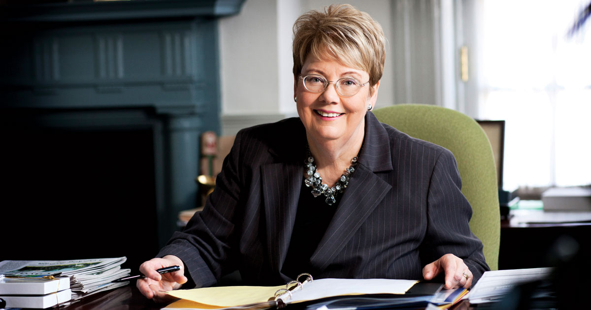 Sullivan Stepping Down—VIRGINIA Magazine