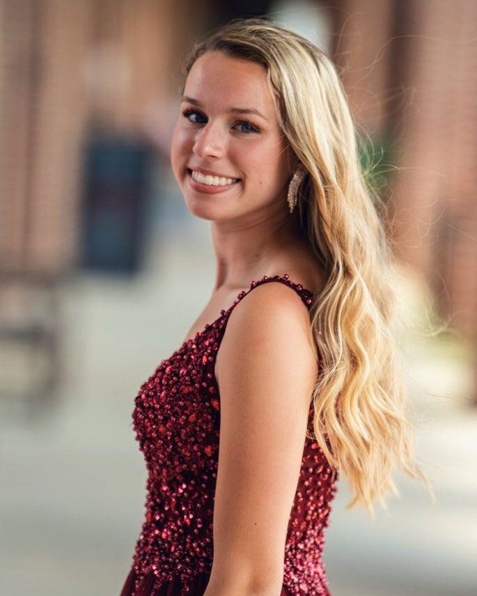 How to Write Your Way into UVA—VIRGINIA Magazine